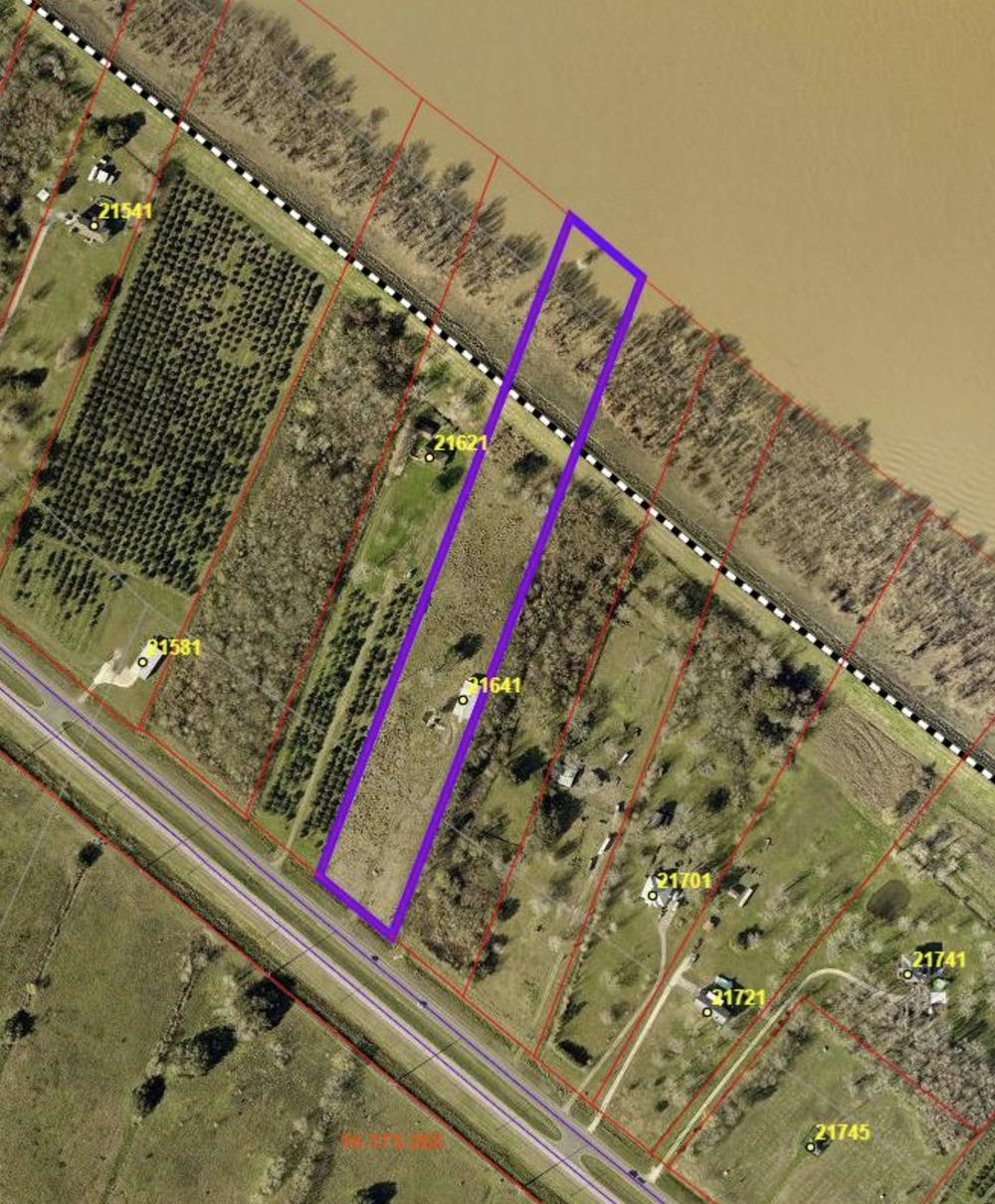 Real Look - 21641 Hwy 23, Port Sulphur, LA 70083